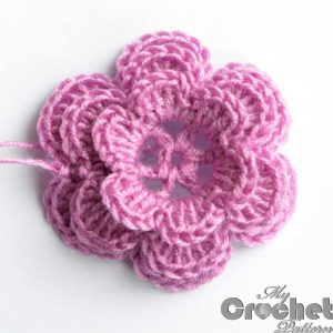 Crochet small pink rose pattern | Mycrochetpattern