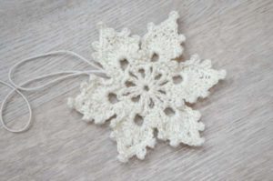 Crochet lace snowflake | Mycrochetpattern