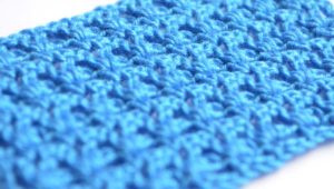 Blue V-stitch lace crochet pattern - MyCrochetPattern Mycrochetpattern